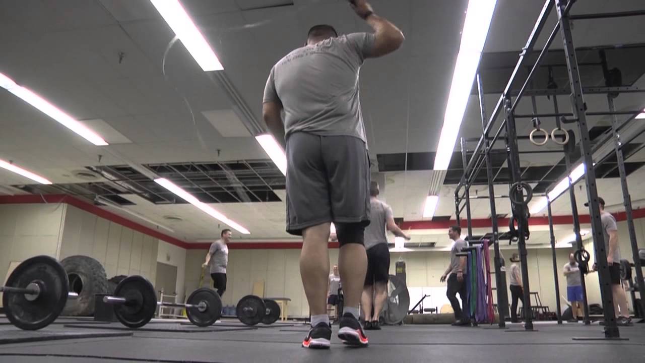 RAW: Deputies using CrossFit to get fit for their job - YouTube