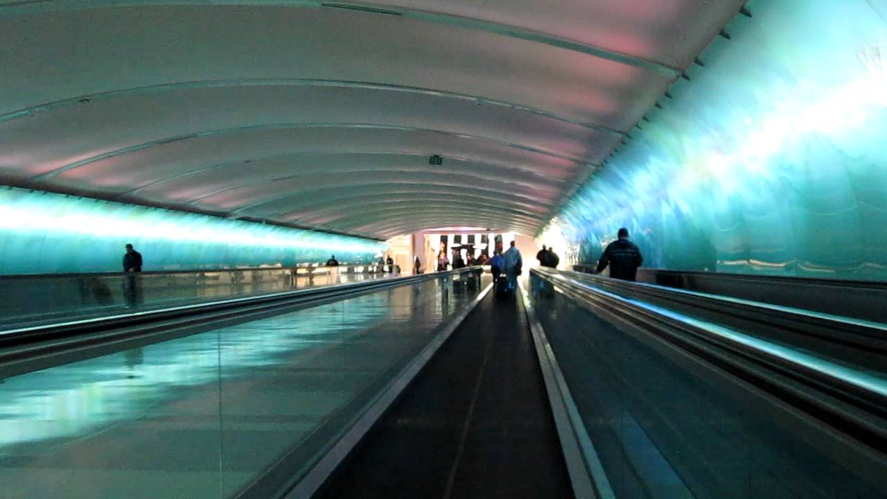 Detroit Metro Concourse Tunnel Connector - YouTube