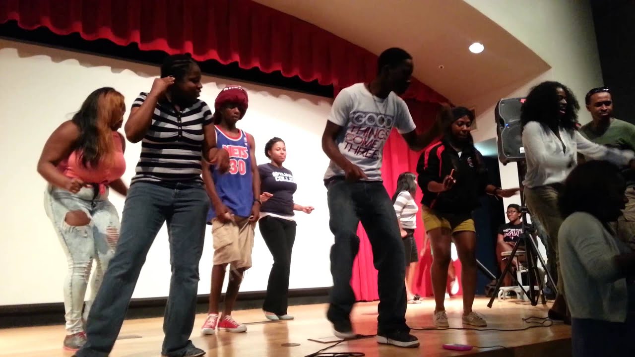 Clark Atl UB Talent Show Dance off - YouTube