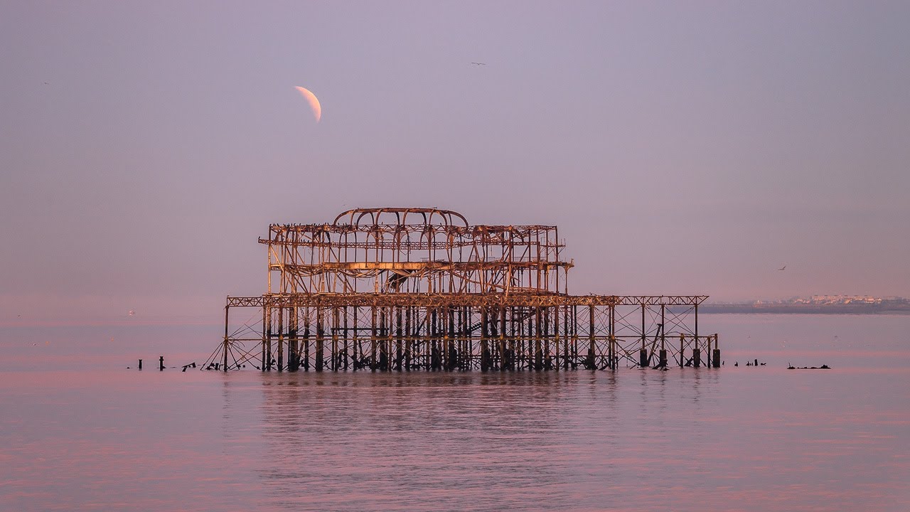Lunar Eclipse over the West Pier - Timelapse - YouTube