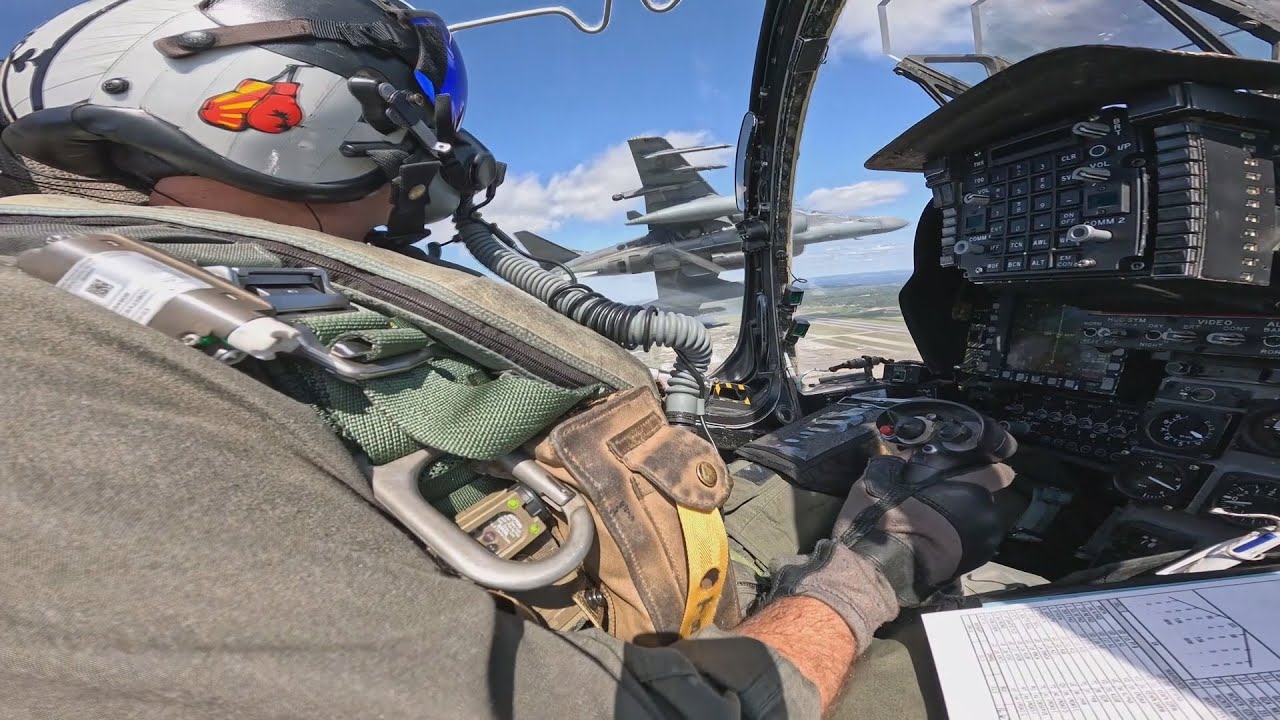 Cockpit View in an AV-8B Harrier II of Marine Attack Squadron (VMA) 231 ...