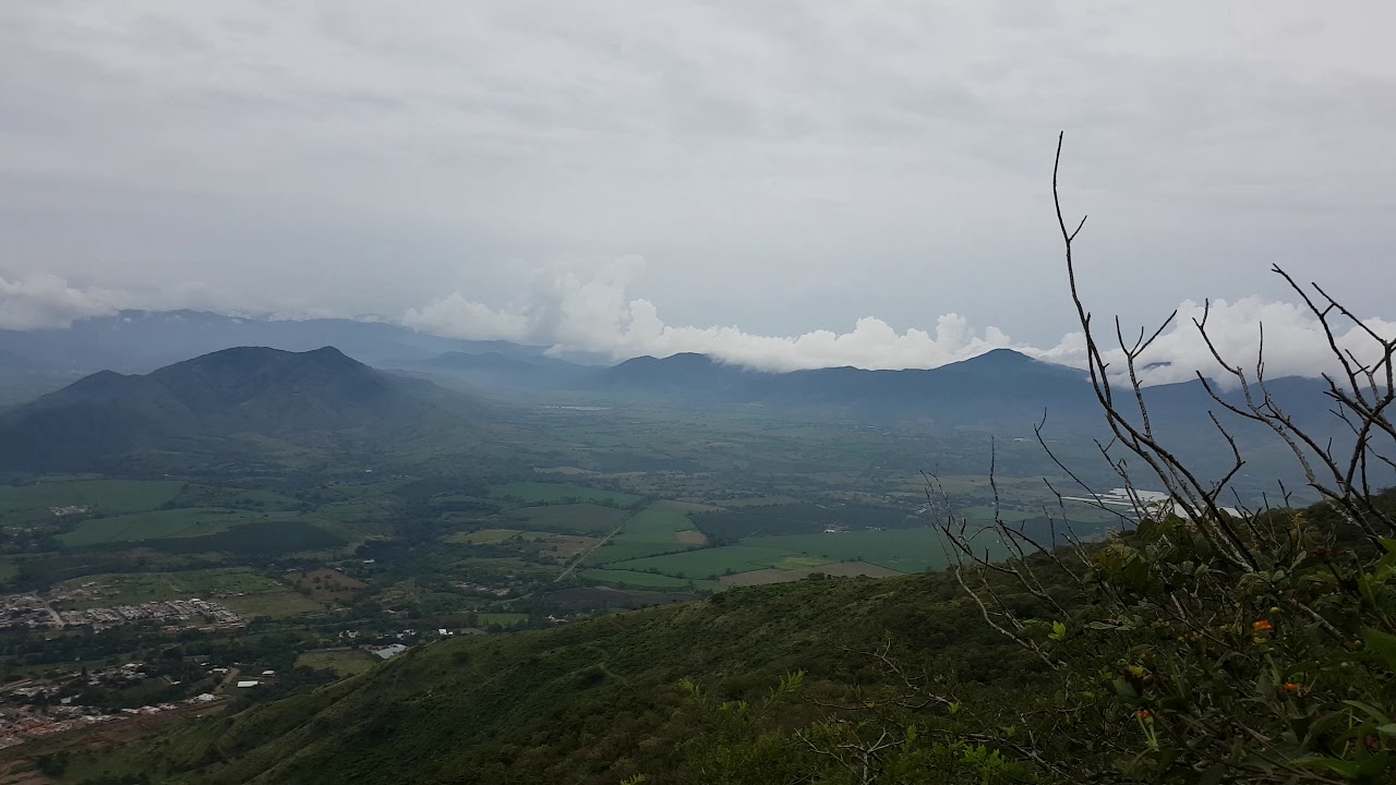 Punta del cerro del cihuapilli - YouTube