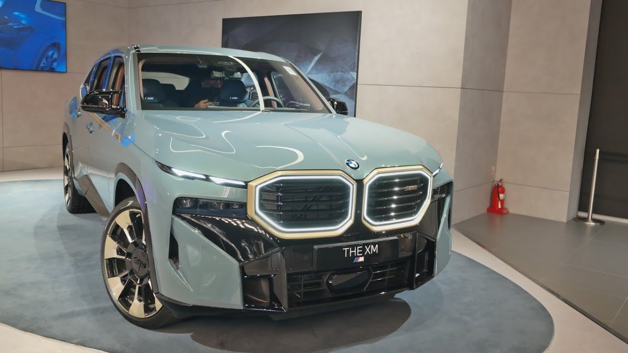 2023 BMW XM 나이트 골드 외/내장 둘러보기 [2023 BMW XM Night Gold Ex&In Walkaround ...