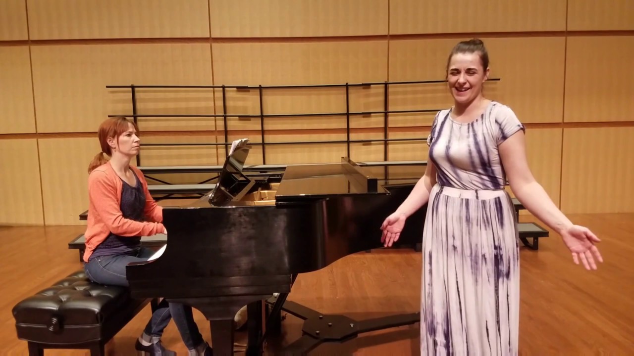 (Megan) Val Tholen sings Practically Perfect from Mary Poppins - YouTube