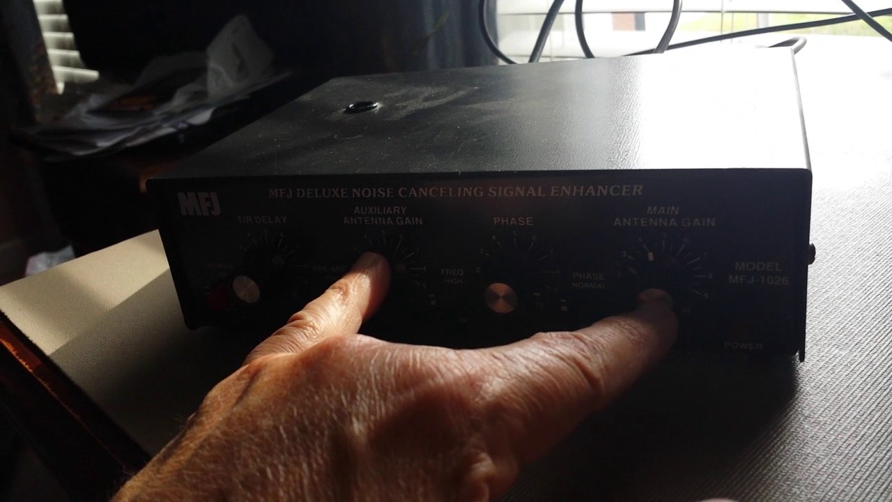 IC-7300 and MFJ-1026 Noise Canceling + RX7300 + DXE RG5000 - YouTube