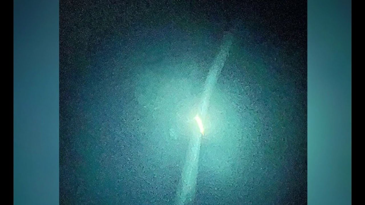Suspected fireball seen streaking across the sky overnight - YouTube