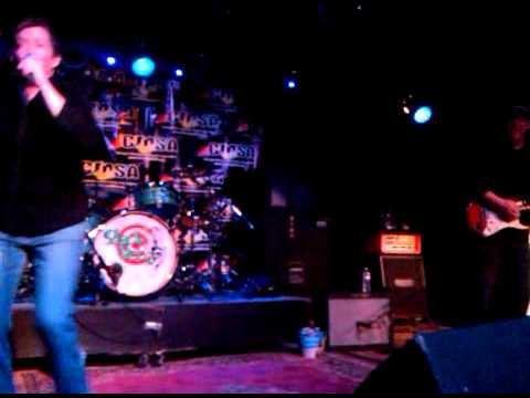 Amy Kelly and the Bill Ande Band - YouTube