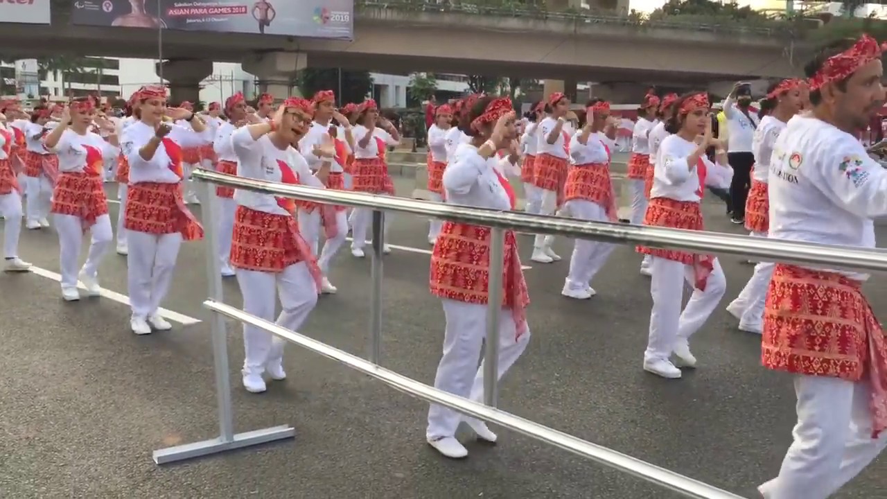 Dancing feet performance -Poco poco Guinness world record attempt ...