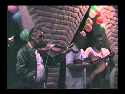 Rogelio estrada y jesus estrada 4 copas - YouTube