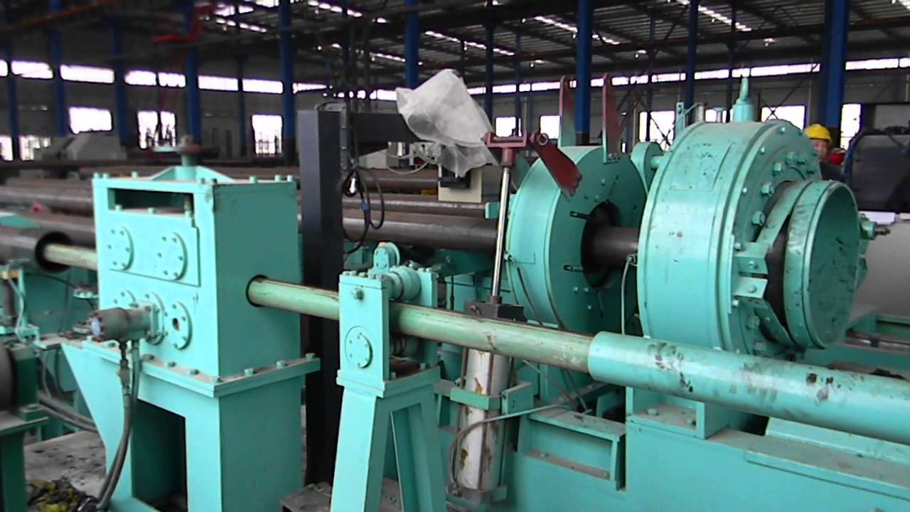 400 bucking machine(make up /break out machine, torque machine ) - YouTube