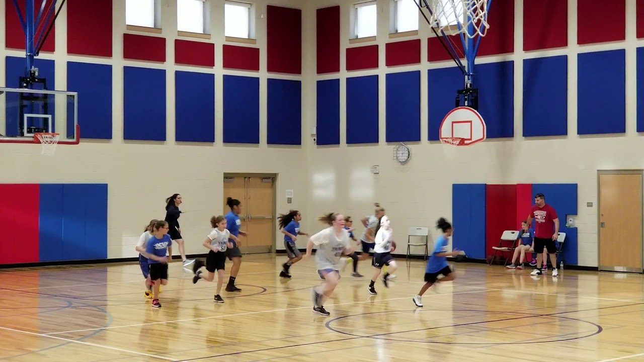 Mika basketball game - YouTube