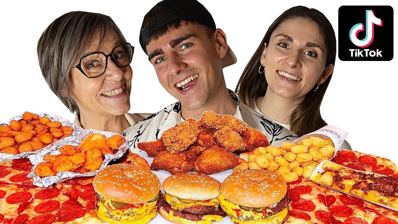 SPISER TIK TOK MAD med MOR OG SØSTER - YouTube