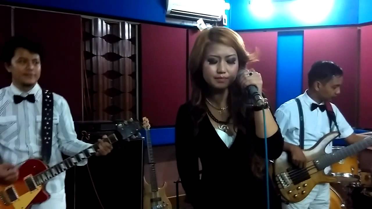NEW LINE BAND Jakarta2 - YouTube