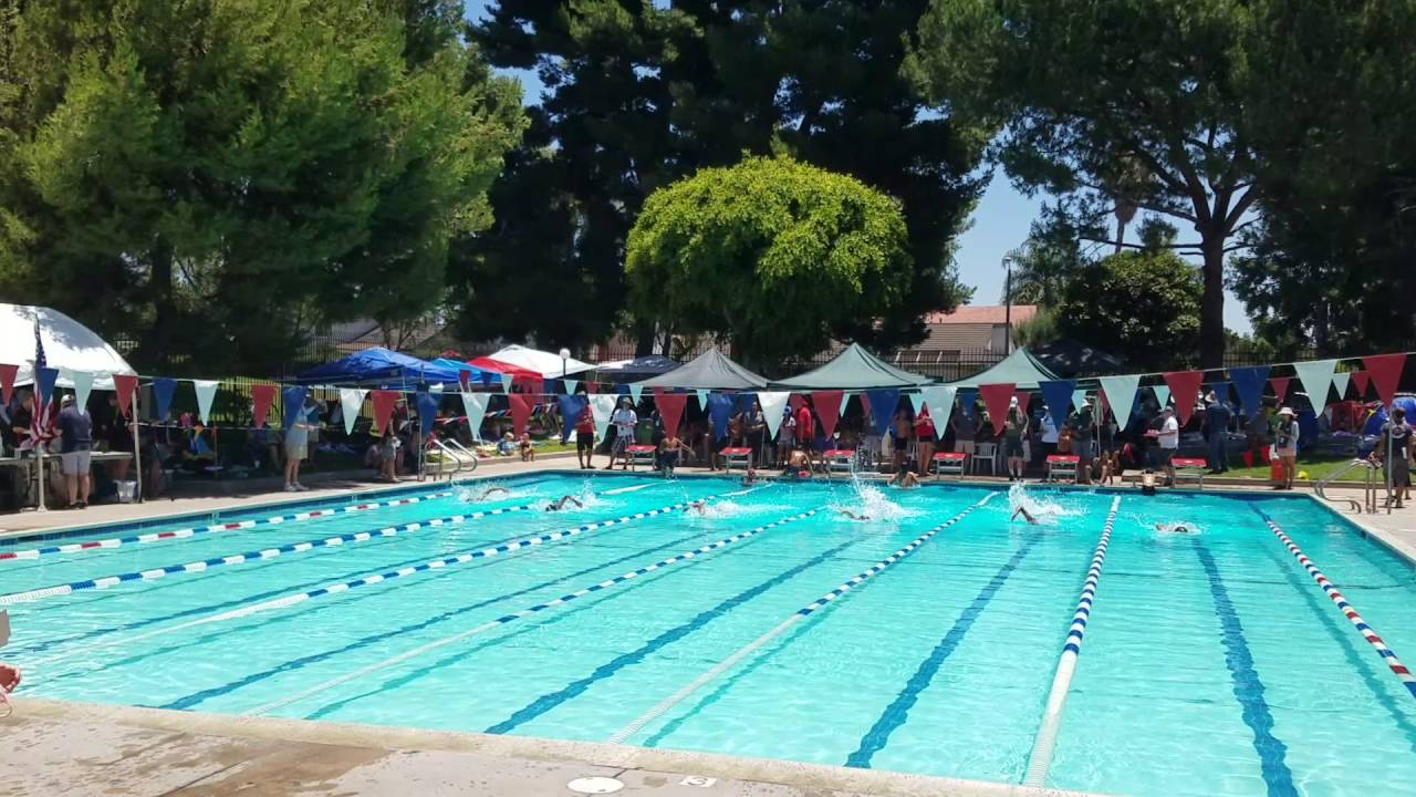 Colin Gaines Wins 50 Free - YouTube