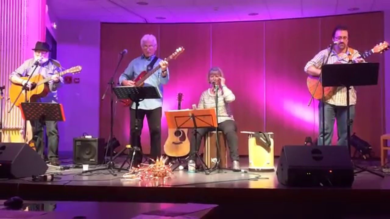 SUZANNE et le ROSSIGNOL ANGLAIS - YouTube