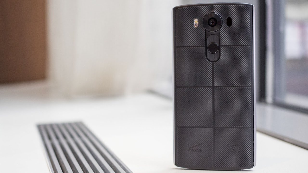 LG V10 סקירה מלאה - YouTube