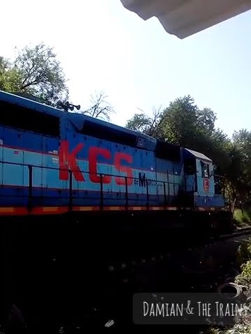 KCSM #3020 #3021 SD40 KCSM #3017 SD40-2 Pitufas! 30/10/2017 - YouTube