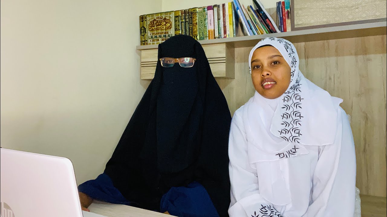 رحلة مع القرءان استاذة ياسمينsafarkii quraanka macalin yaasmiin - YouTube