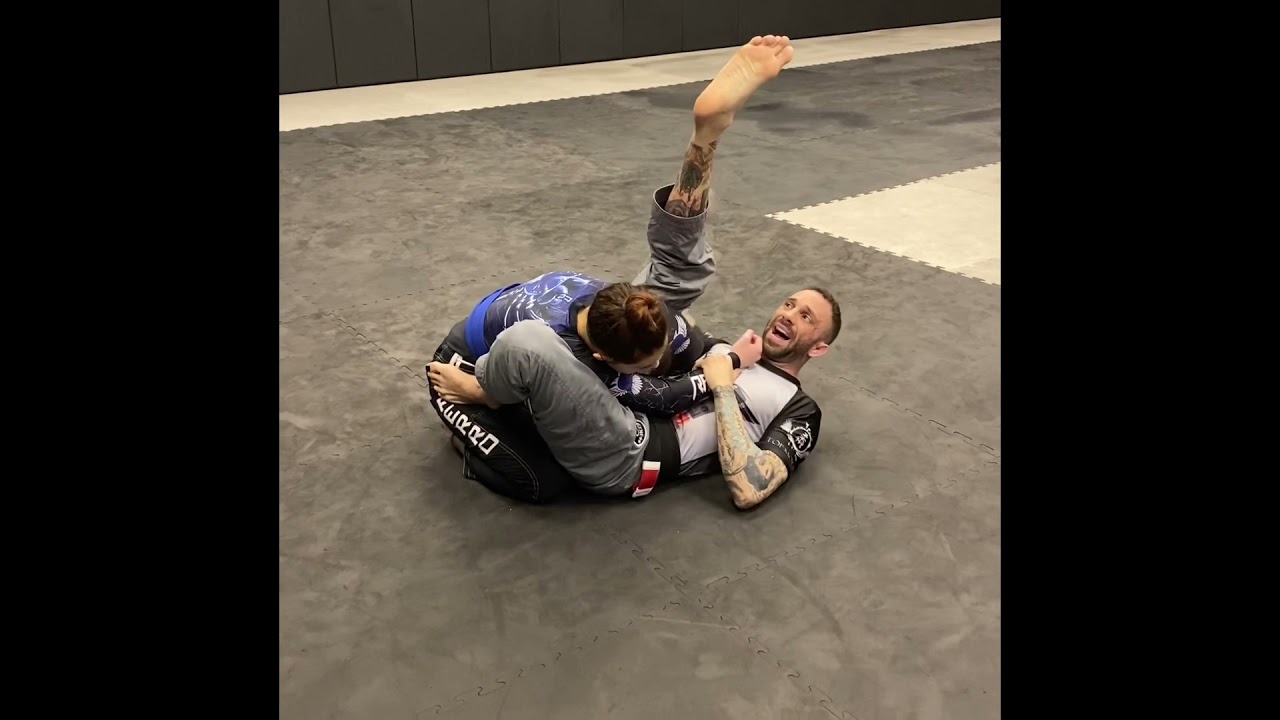How to perfect your armbars - YouTube