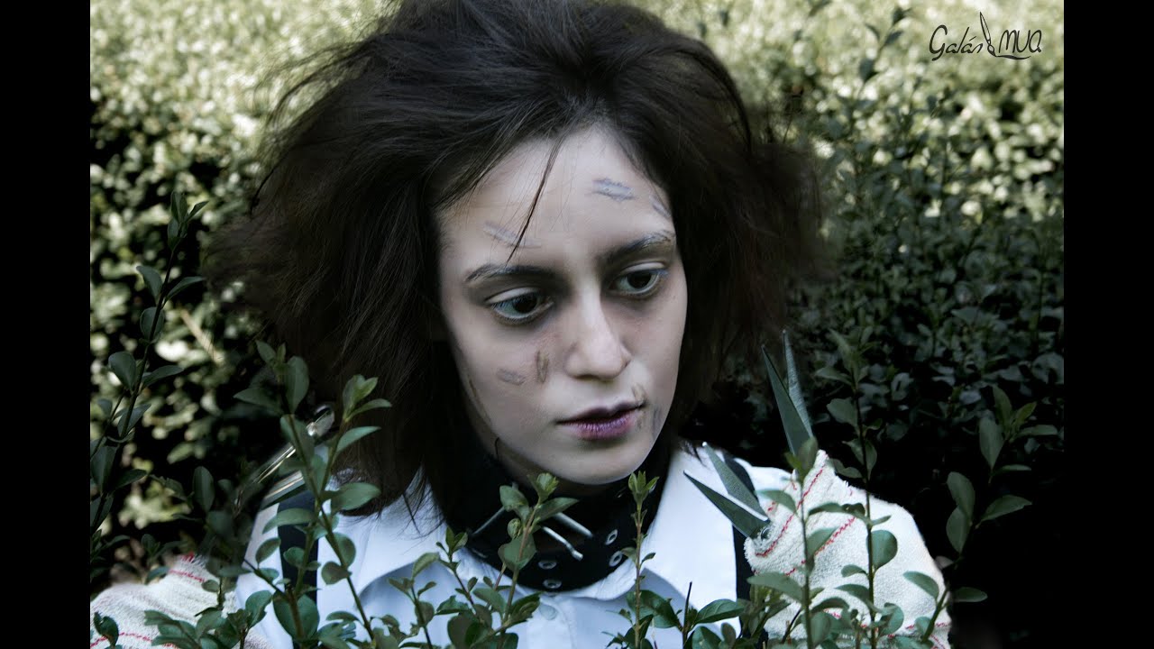 TIM BURTON Makeup Tutorial ♡ --- GalánMUA - YouTube