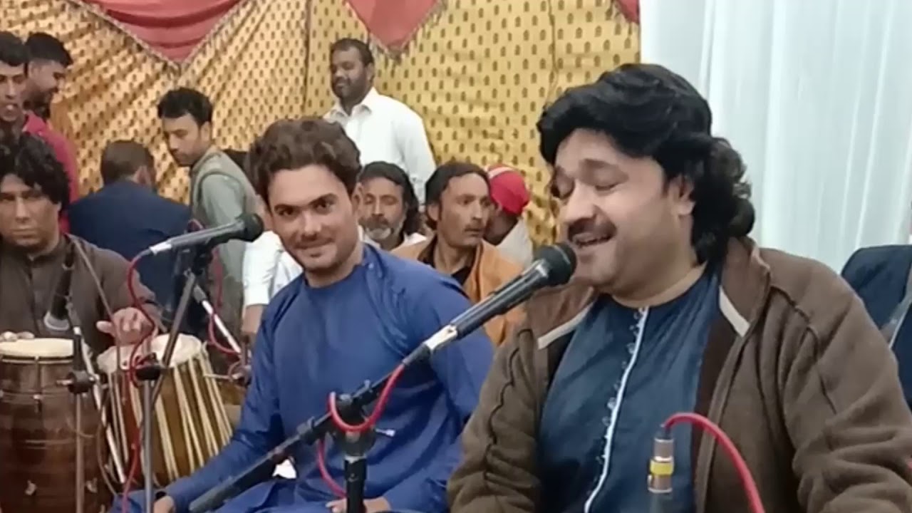 Raees bacha & khanzeb bacha ♥️ song - YouTube