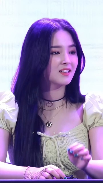 Nancy X BTS V 🌸 Nancy Momoland Status ️ #nancy #bts #shorts - YouTube