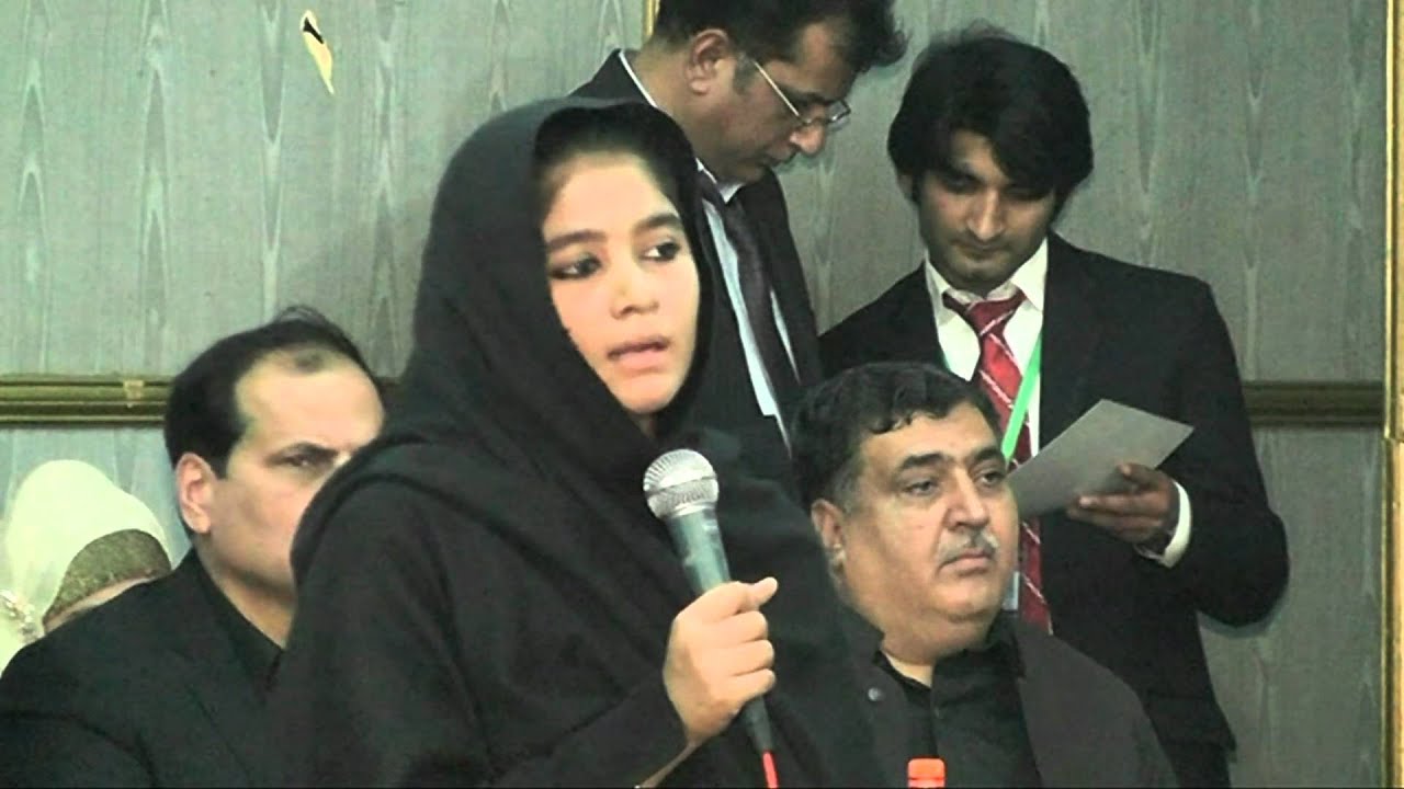Huma Naveed 2nd Naat Contest Final 2015 - YouTube