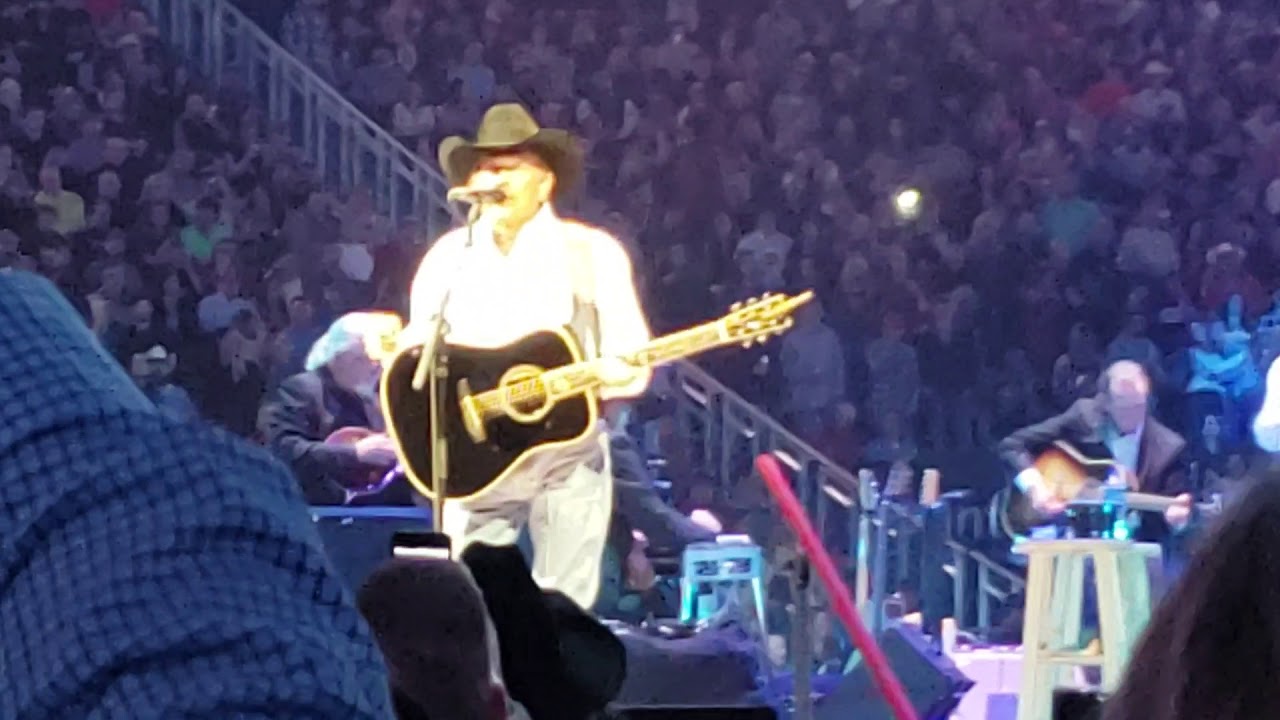 George Strait Run (Live) - YouTube