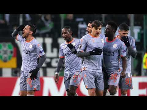 Başakşehir UEFA Avrupa Ligi'nde bir üst tura çıkan tek Türk takımı oldu