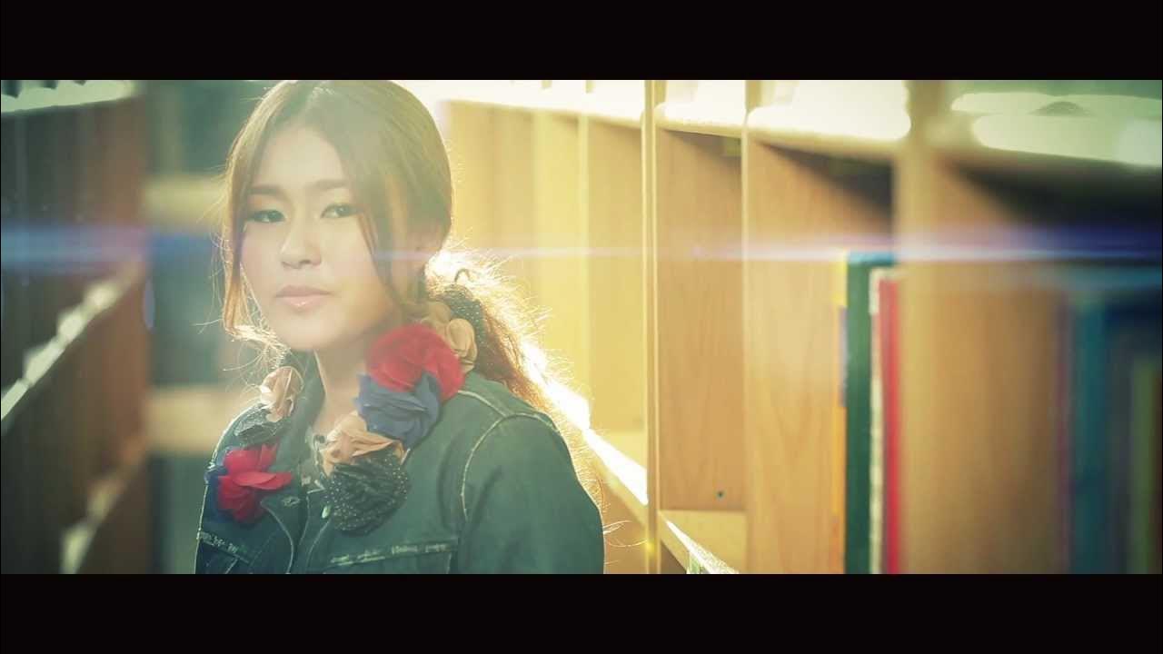 MV ความเหงาเริ่มก่อน - แคท AF9 [Official MV] - YouTube