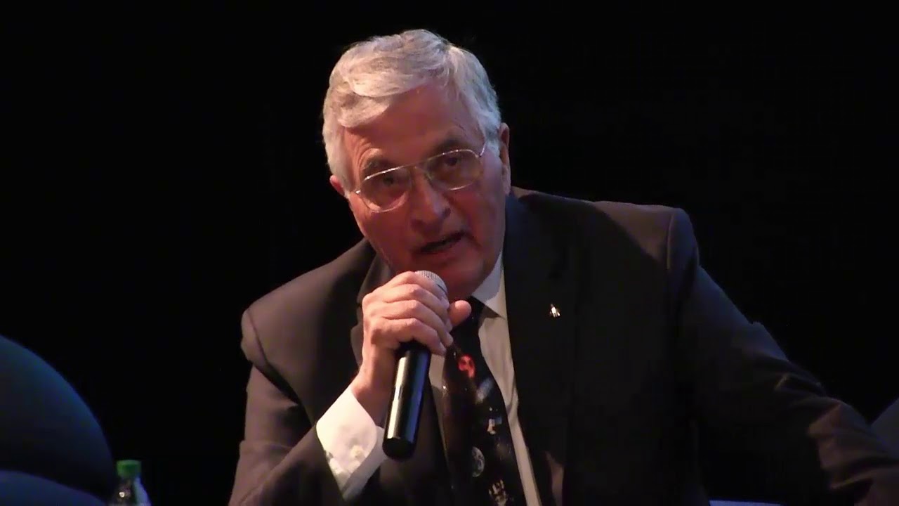 Jack Schmitt Apollo 17- How NASA selected the Moon Landing Sites - YouTube