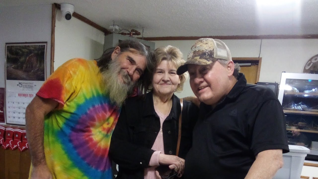 Night Walking Thanks To Steve And Sandy Friend - YouTube