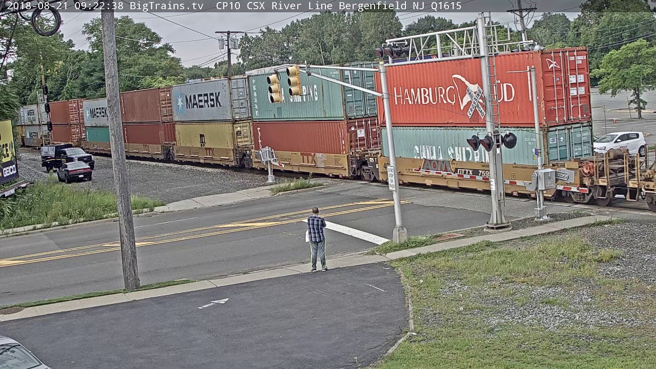 August 21 2018 09:22 nb stack CSX 946, 218 Q007 - YouTube