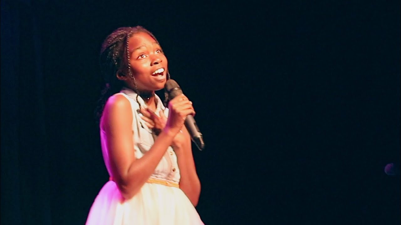 AMYAH'S FIRST BROADWAY MUSICAL EXPERIENCE! - YouTube