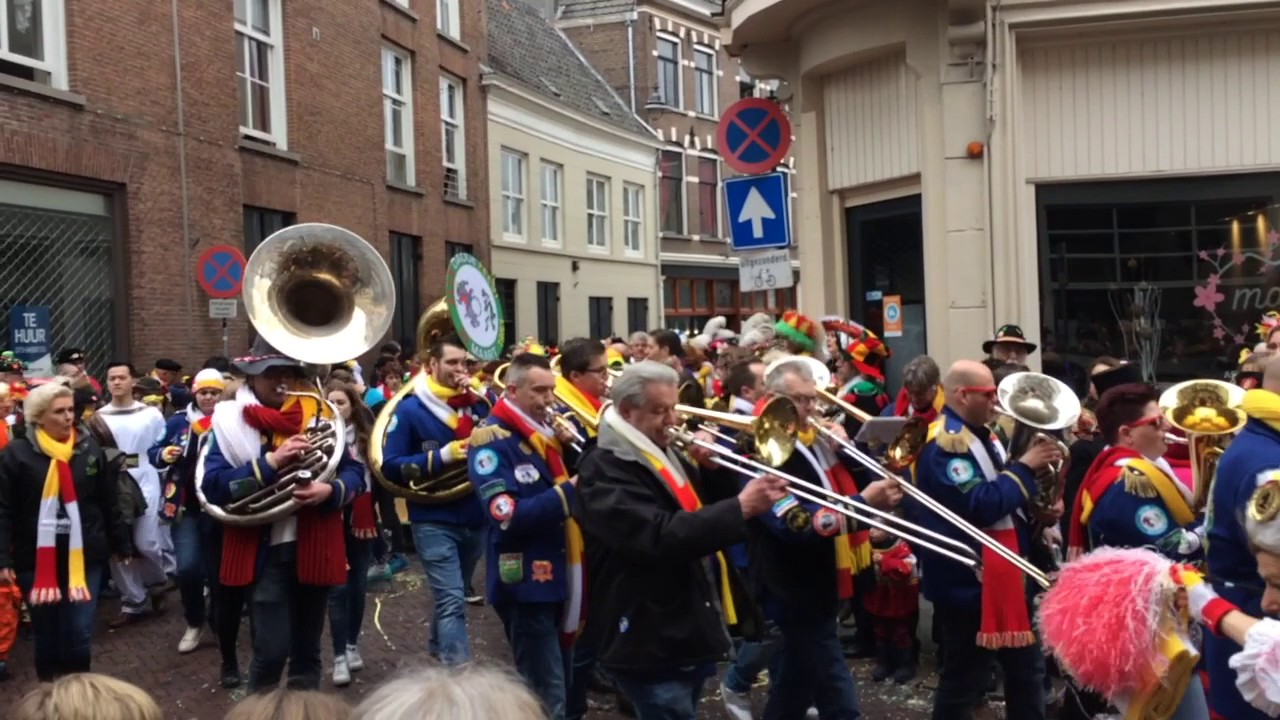 Carnaval Oeteldonk 2017 Intocht - YouTube