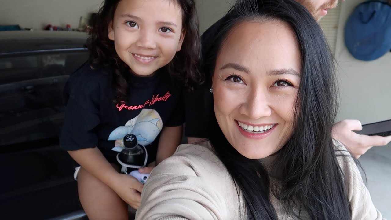 CHIA TAY ÔNG BÀ ĐI DU LỊCH !!! | Vlog 04, Năm 2023 - YouTube