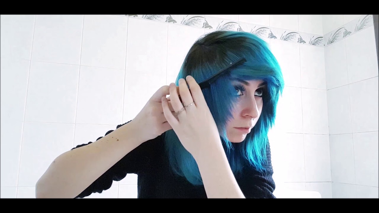 1 MINUTE EMO SCENE HAIR BANGS Rawring 20's - YouTube