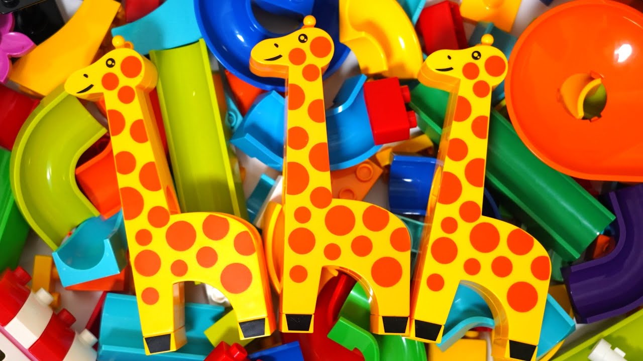 Satisfying Building Blocks Marble Run Very popular! Three giraffes ...