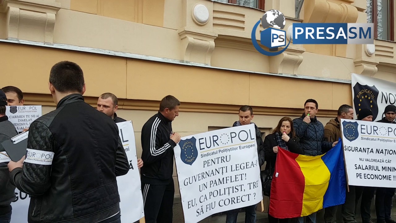 protest politisti Satu Mare - YouTube