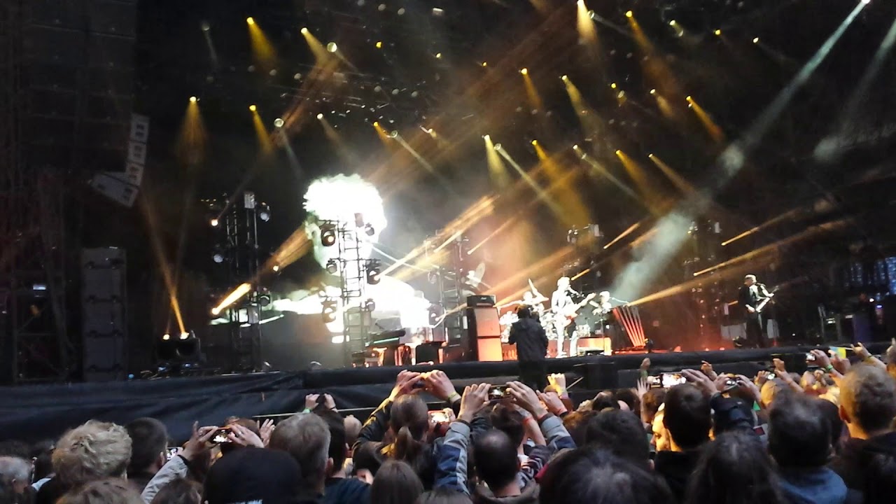 Rock im Revier 2015 - Muse - YouTube