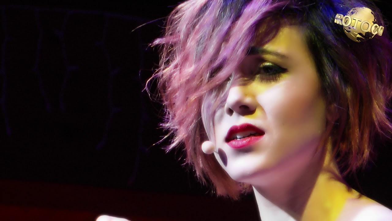 Ely Lopez - Love on the brain - PortAventura World 2018 - YouTube