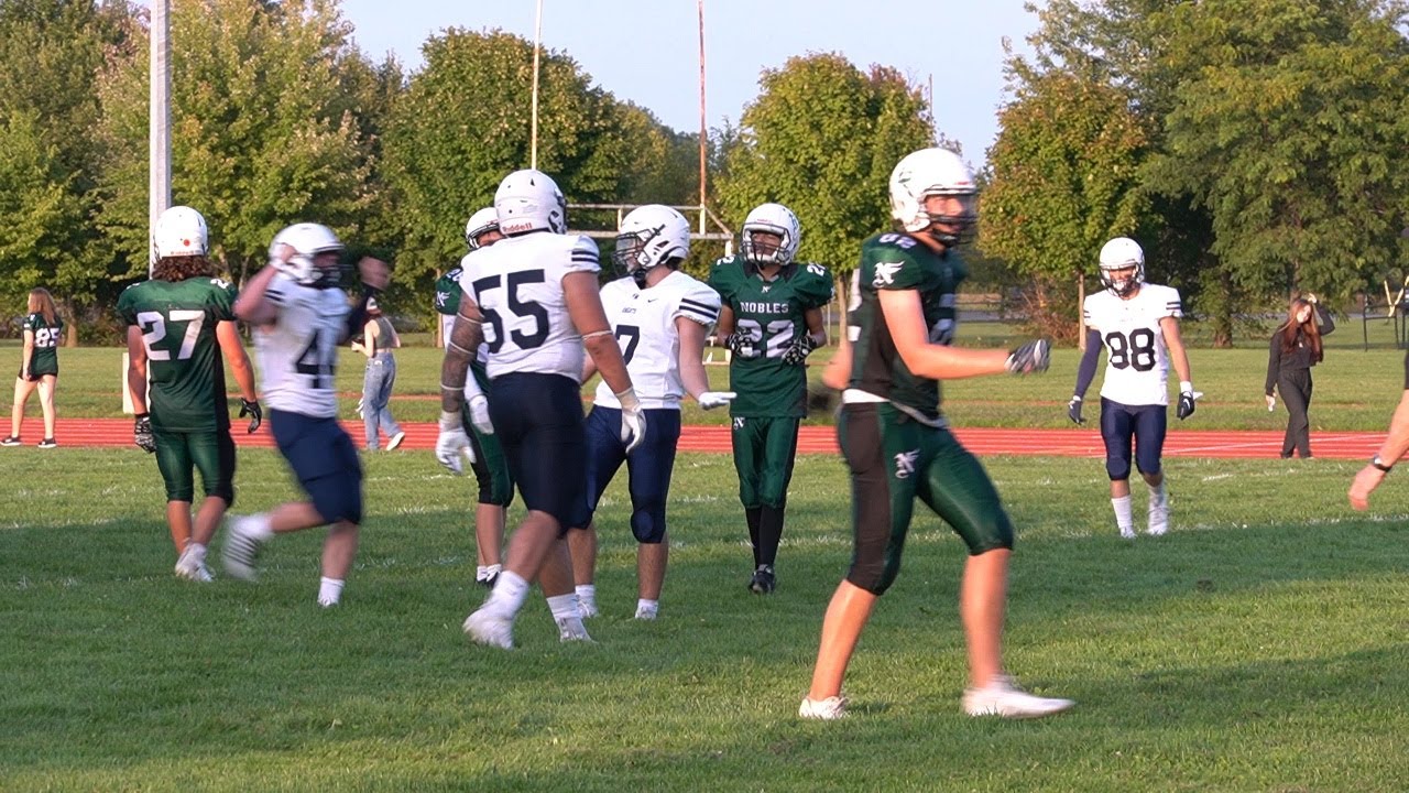 Noah Hand scores two TD as Holy Names wins - YouTube
