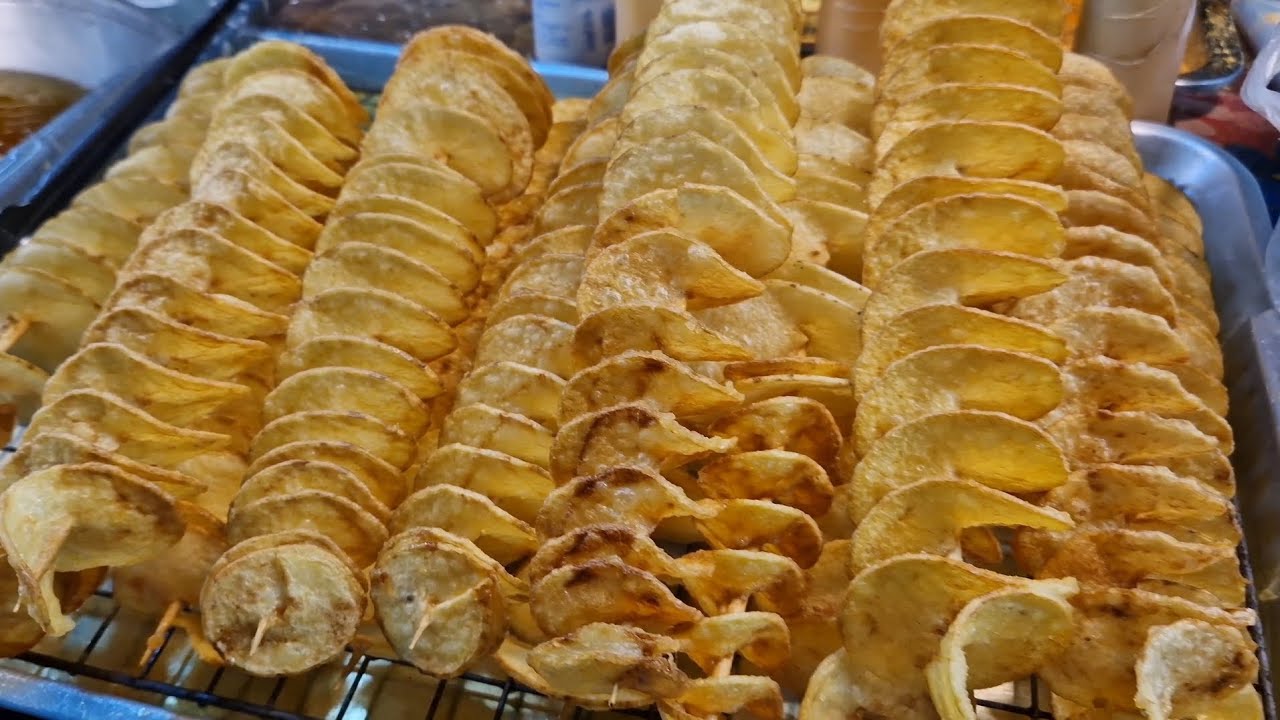 SPIRAL POTATO CHIPS THAILAND STREET FOOD - YouTube