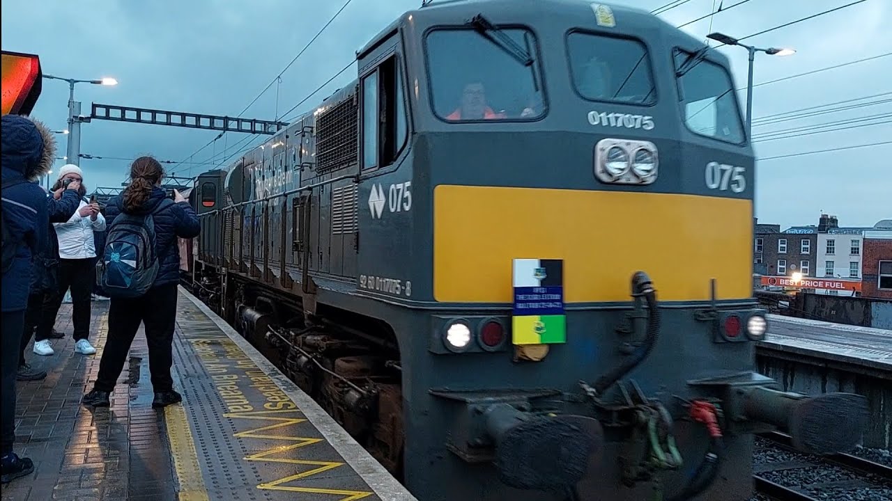 #100 Irish Rail 071 Class NO.075 and RPSI MK2 Sligo Leitrim Railtour 22 ...