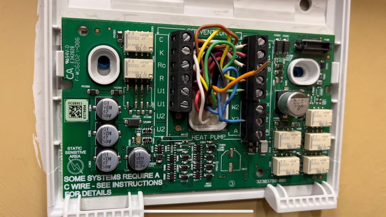 HVAC. SPACE PAK CHILLER SYSTEM AND CARRIER ROOF TOP CONTROL ISSUES ...