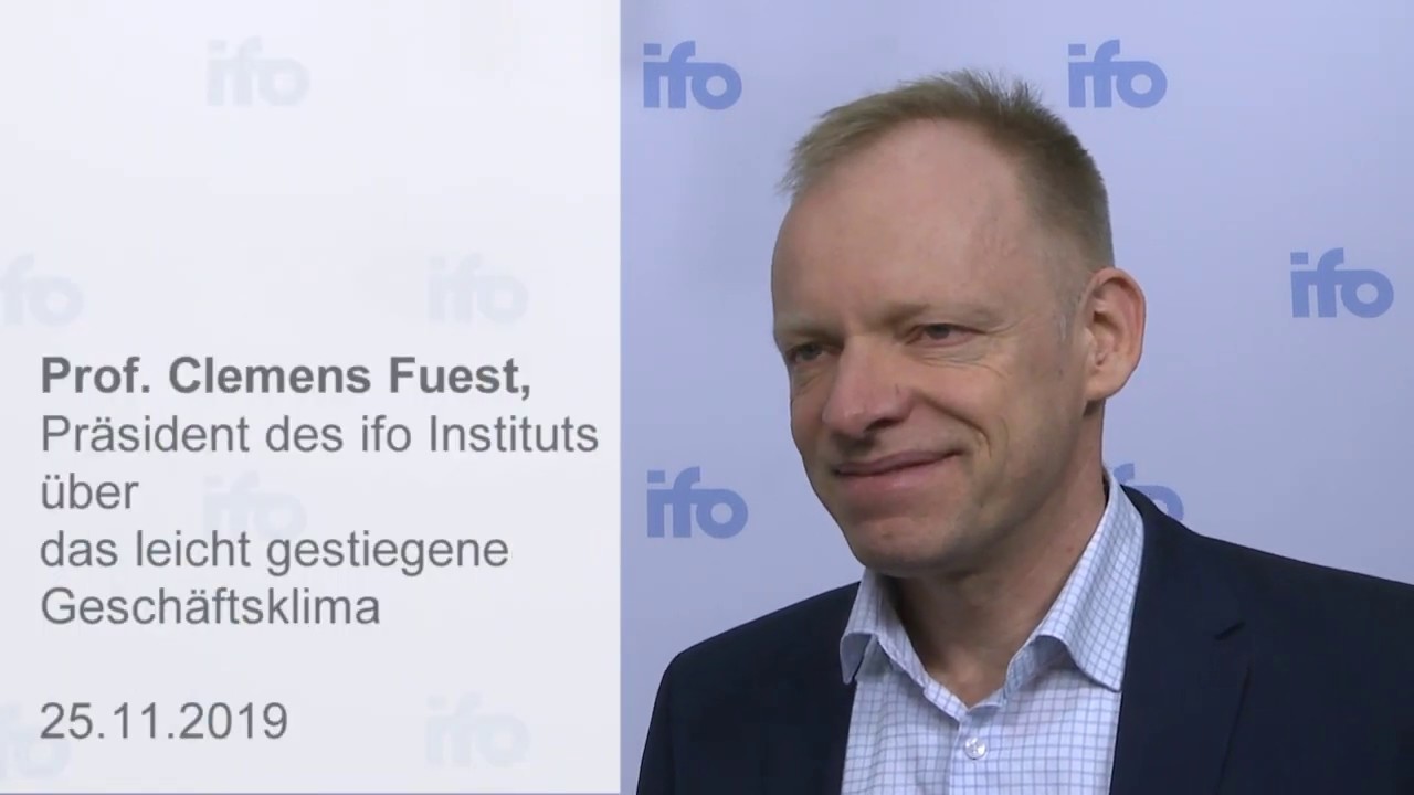 Prof. Clemens Fuest über das leicht gestiegene Geschäftsklima November ...