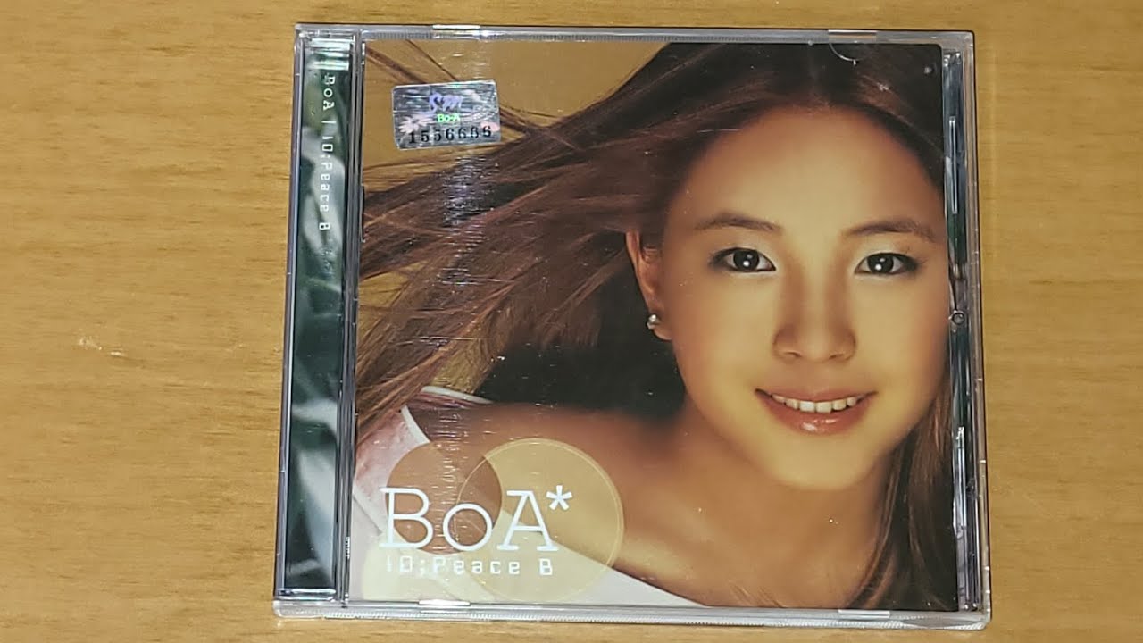 Unboxing BoA 1st Studio Album 'ID; Peace B' - YouTube