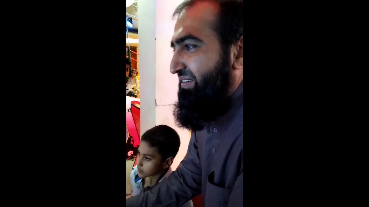 Car Racing Competition Asif Gul vs Ali - YouTube