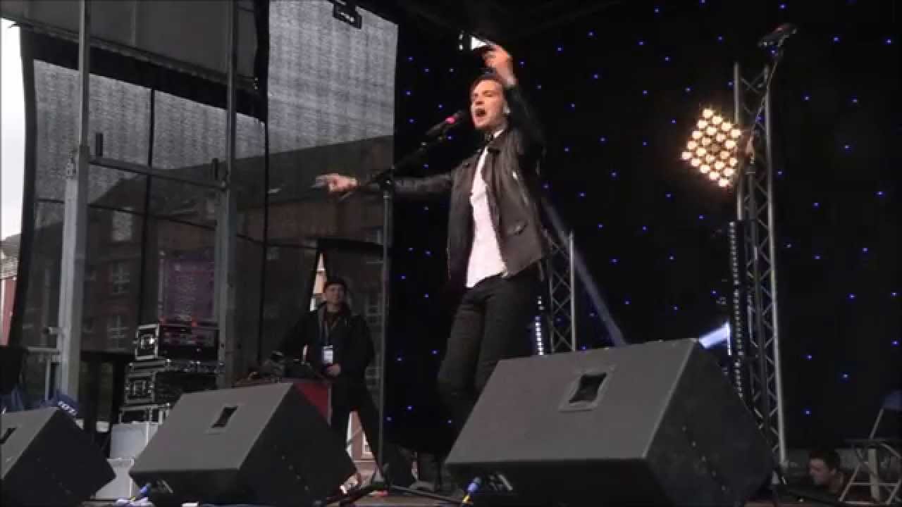 Kameelion - Since You Went Away (Live in Belfast) - 2014 - YouTube