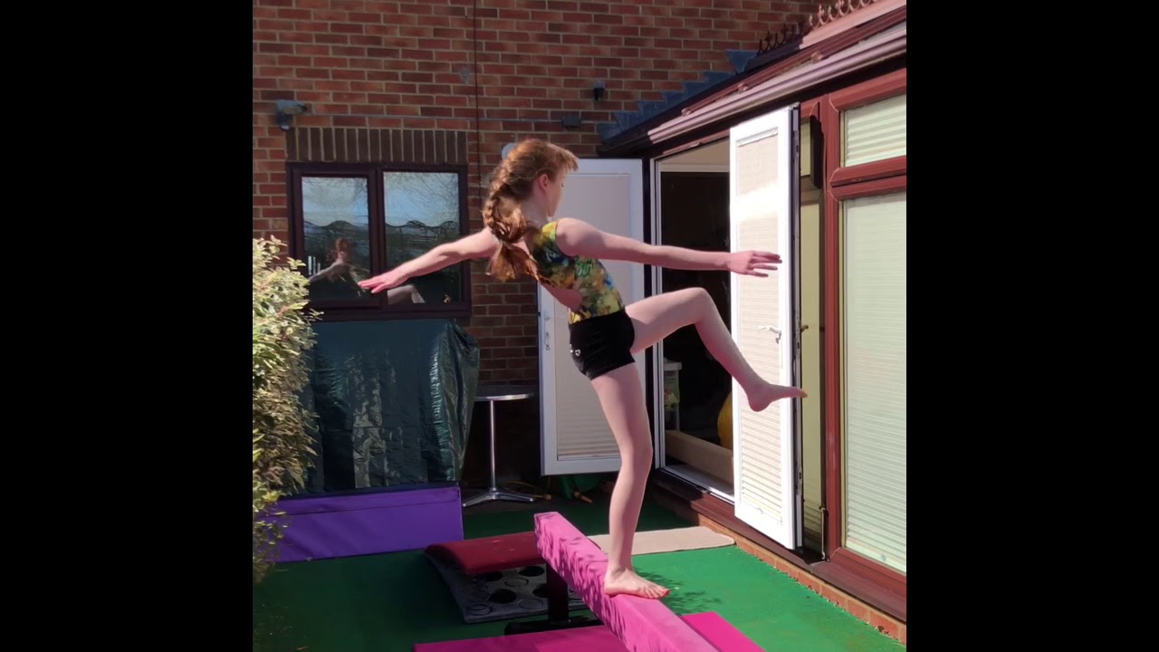 GYMNAST KARINA & HER GYMNASTICS - YouTube